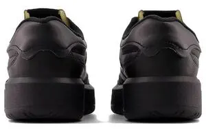 NEW BALANCE Ct302 "triple " Sneakers - Black