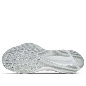 Nike Zoom Winflo Sneakers - White
