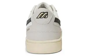 Mizuno Court Lite S Low Top Sneakers