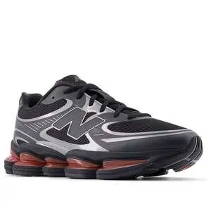 NEW BALANCE 2000 Athletic Sneakers - Black/red
