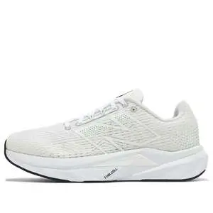 NEW BALANCE Fuelcell Propel V5 Sneakers - White/black