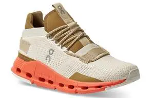 On Cloudnova Sneakers - Beige/orange