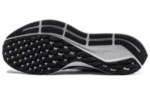 Nike Zoom Pegasus 35 Athletic Sneakers - Black/white
