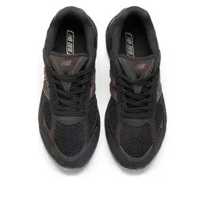 NEW BALANCE 2010 "black Iridescent" Sneakers - Black/iridescent