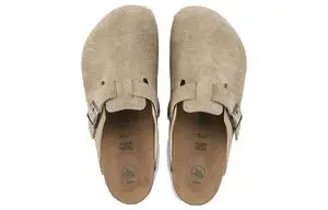 BIRKENSTOCK Boston Clogs - Beige/sand