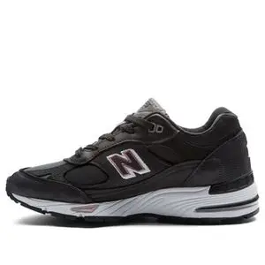 NEW BALANCE 991 Sneakers - Black