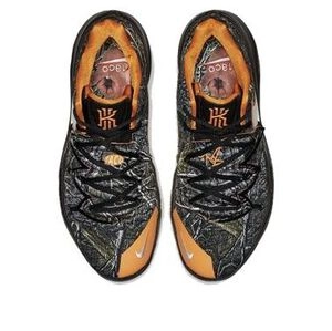 Nike Kyrie 5 Ep "taco" Athletic Sneakers - Black