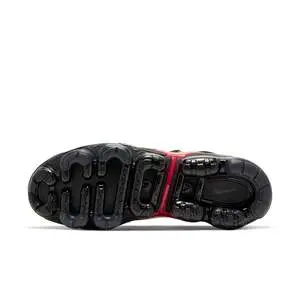 Nike Vapormax Plus Athletic Sneakers - Black/red