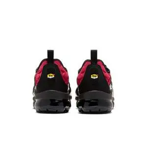 Nike Vapormax Plus Athletic Sneakers - Black/red