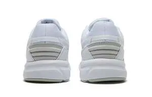 PUMA Future Runner Low Top Sneakers - White/grey