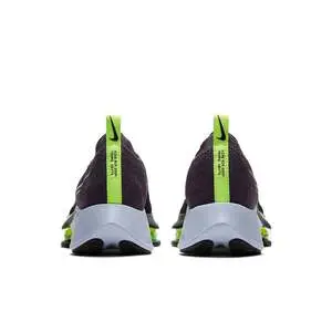 Nike Zoom Tempo Next% Flyknit - Raisin/ghost-black-volt