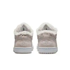 JORDAN Air 1 Low Se "sherpa Fleece" Sneakers