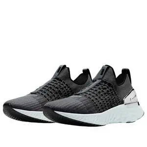 Nike React Phantom Run Flyknit 2 Sneakers - Black/gray