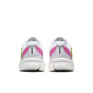 Nike Alphina 5000 Sneakers