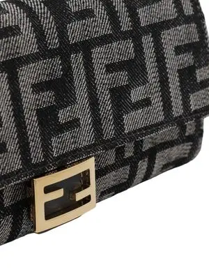 Fendi Baguette Chain Wallet - Black