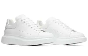 Alexander McQueen Oversized Sneakers - White