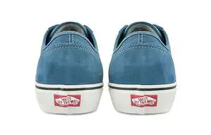 VANS Style 36 Decon Sf Salt Wash Navy Low Top Sneakers - Blue/white
