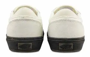 VANS Gilbert Crockett Low Top Sneakers - White/black