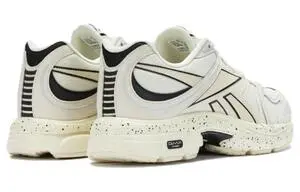 REEBOK Premier Road Plus Vi Sneakers