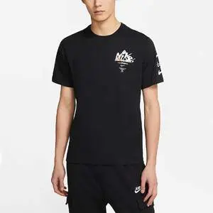 Nike Graphic T-shirt
