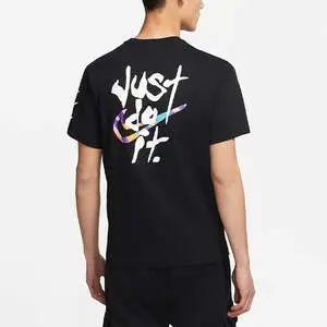 Nike Graphic T-shirt