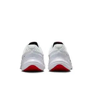 Nike Quest 5 Road Running Sneakers - White