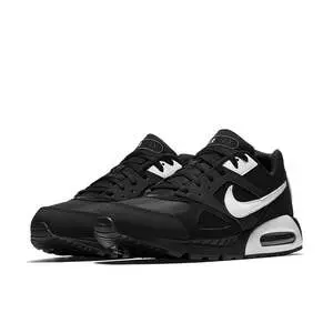 Nike Max Ivo Sneakers - Black/white/black