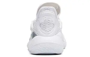 ANTA Light Cavalry 5 Low Top Sneakers