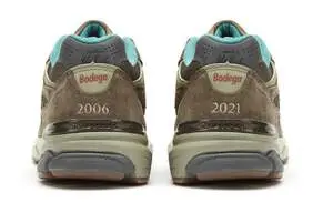 NEW BALANCE X Bodega 990v3 Made In Usa Anniversary Sneakers - Brown