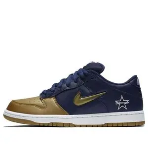 Nike X Supreme Sb Dunk Low Qs "metallic Gold - Blue/gold