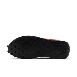 Nike Daybreak Low Top Sneakers - Orange/red