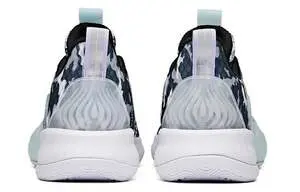 ANTA Light Cavalry 6 Low Top Sneakers