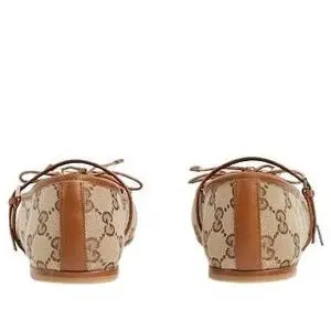 Gucci 26 Horsebit Ballet Flat