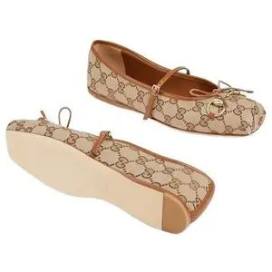 Gucci 26 Horsebit Ballet Flat