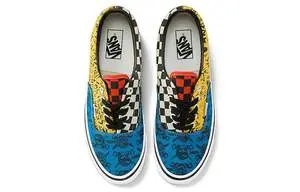 VANS Style 95 Low Top Sneakers
