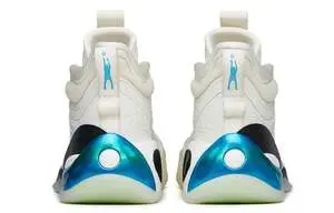ANTA Klay Thompson "g6 Tang" High-top Sneakers - White/blue