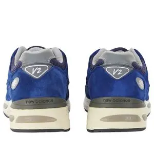 NEW BALANCE 991v2 'limoges' Sneakers - Blue
