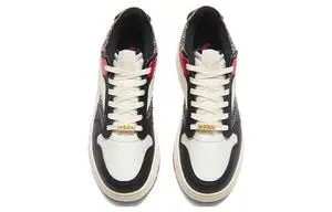 ANTA Streetball Low Sneakers