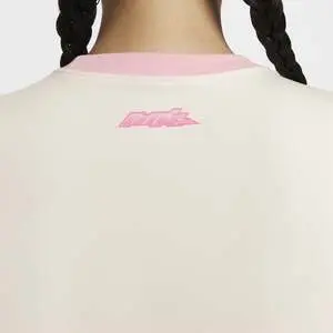 Nike Slim Cropped T-shirt - Sail