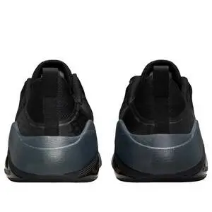 Nike Zoom Bella Sneakers