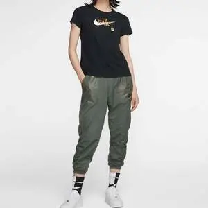 Nike Short Sleeve Crewneck T-shirt