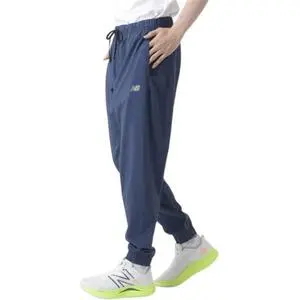 NEW BALANCE Sport Essentials Woven Joggers Asia Sizing
