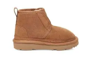 UGG Neumel Classic Lightweight Fleece Lined Boot