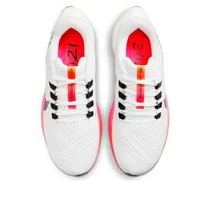Nike Zoom Pegasus 38 'rawdacious' Sneakers - Black/medium Ash/night Forest