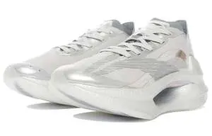 LI-NING Essential Sneakers - Silver/grey