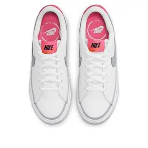 Nike Court Legacy Low Top Sneakers