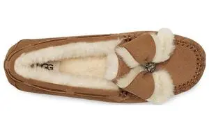 UGG Dakota Fur Bow Slipper - Chestnut
