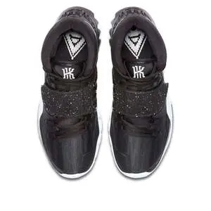 Nike Kyrie Mid Top Sneakers - Black