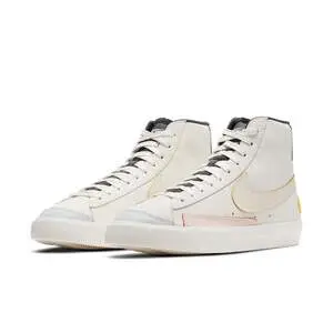 Nike Blazer Mid '77 "día De Muertos" Sneakers