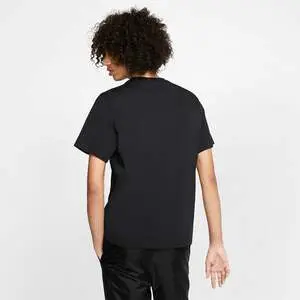 Nike Regular T-shirt